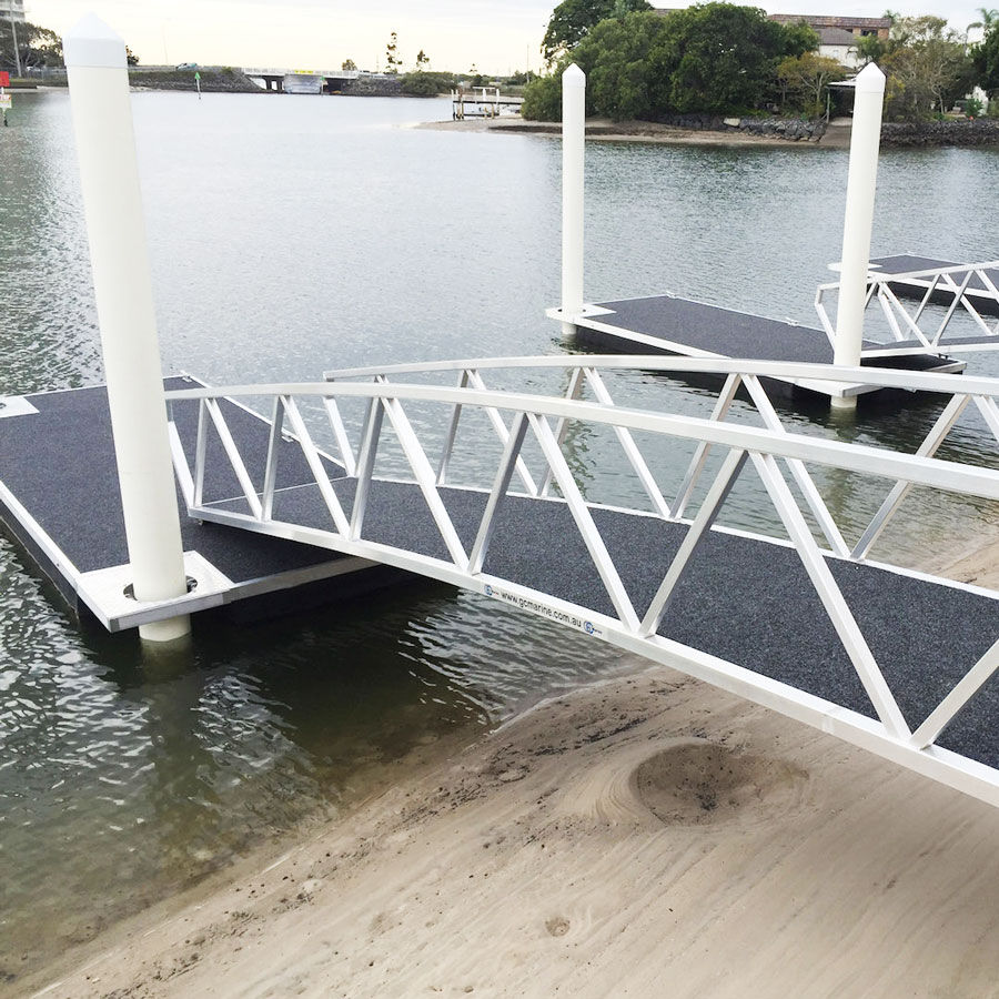 Floating dock - Piled - GCProperty Pty Ltd T/A GCMarine - mooring / for ...