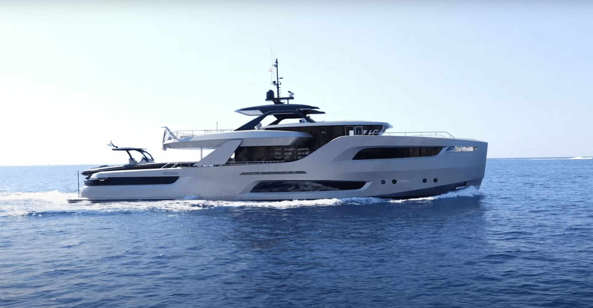 Cruising super-yacht - X-Treme 105 - Trimm Design BV - flybridge ...