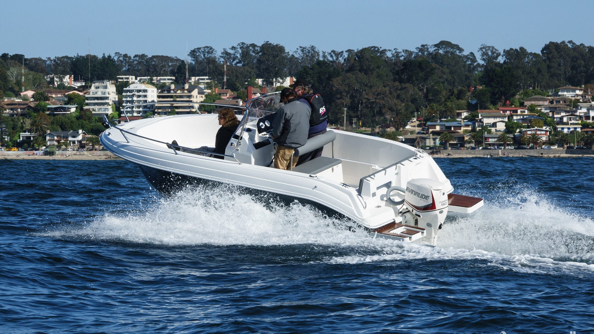 Outboard day cruiser - 530 - Atlantic Marine - planing hull / open / sport