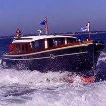 Classic express cruiser, Traditional express cruiser - All boating and ...