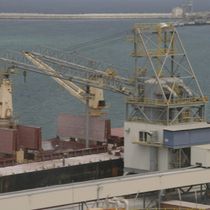 Pneumatic ship unloader - All boating and marine industry manufacturers