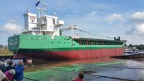 Mini-bulker cargo ship - All boating and marine industry manufacturers