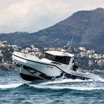Self-righting professional boat - All boating and marine industry ...