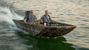 Outboard jon boat - Roughneck 1660 - Lowe - side console / open / sport ...