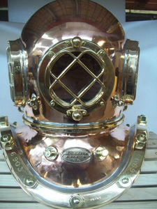 Professional diving helmet - M0300P - DESCO Corporation