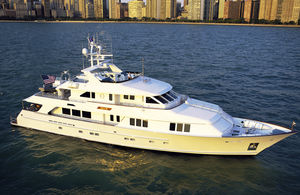 Cruising super-yacht - FAE LON - Burger Boat Company - flybridge ...