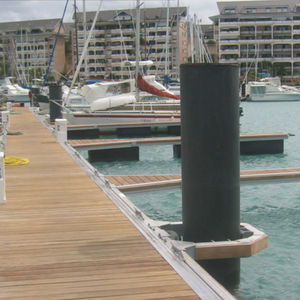 Floating dock - DEAUVILLE - Metalu Industries International - mooring ...