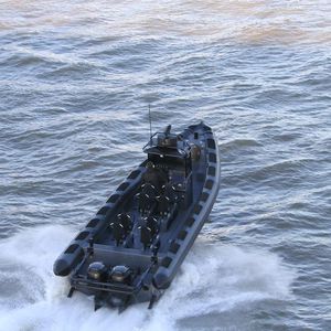 Inboard professional boat - MR-1000 COMMANDO - Madera Ribs - rigid hull ...