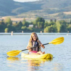 Pink kayak - All boating and marine industry manufacturers