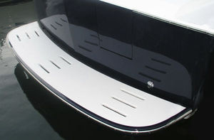 Swim platform - 52′ Hatteras - Beachcomber Fiberglass Technology ...