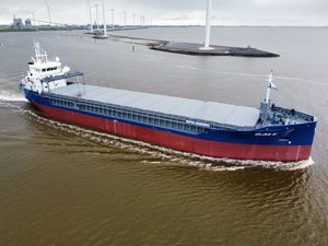 General cargo cargo ship - Arklow Racer - Royal Bodewes