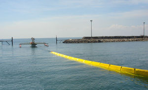 Pollution control boom - PERMAFENCE - Elastec - rigid-float / river