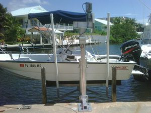 Jet-skis elevator - 4500 DUAL PWC - IMM Quality Boat Lifts, Inc.