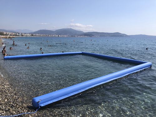 Jellyfish-control boom - SWIMPROTECT - Pollustock - safety ...