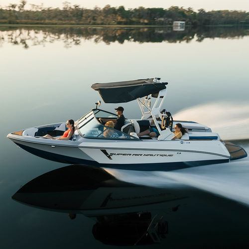 Wakesurf runabout - SUPER AIR 210 - Nautique Boat Company - inboard ...