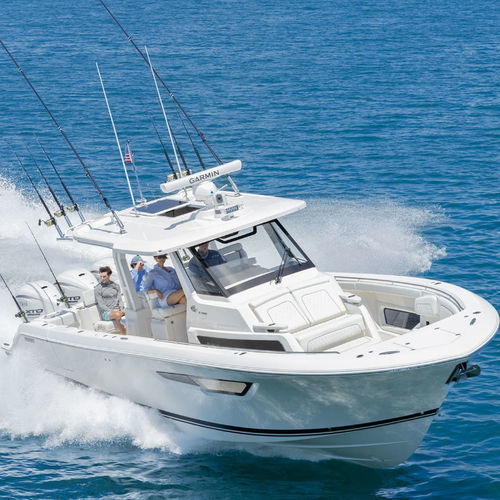 Outboard express cruiser - S 388 - Pursuit Boats - triple-engine / open ...