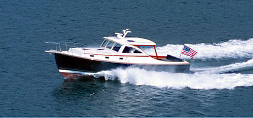 Inboard express cruiser - 32 - Ellis Boat - diesel / downeast