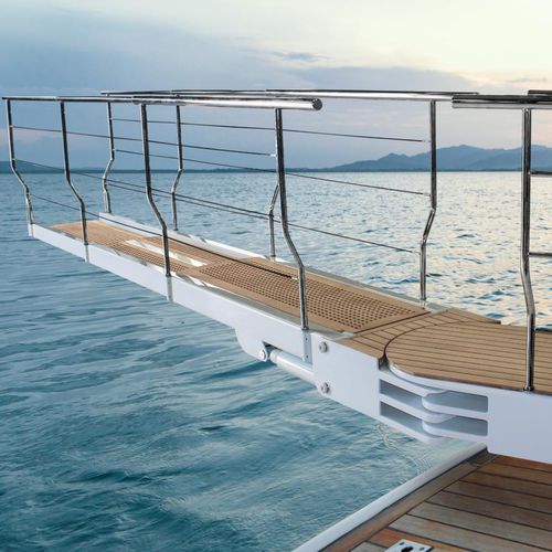 Boat gangway - PI 479 G - Besenzoni SpA - for yacht / telescopic / rotating