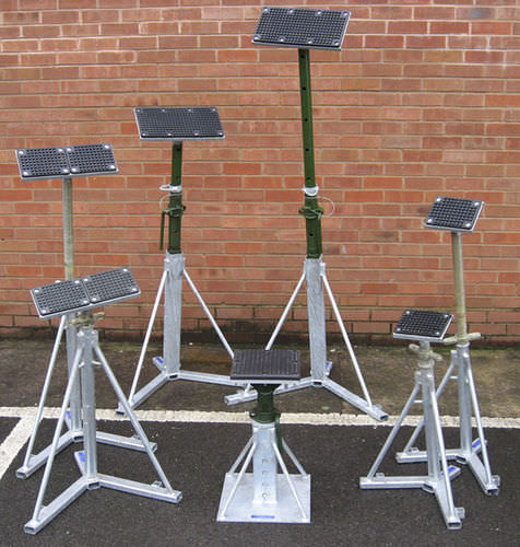 Adjustable boat stand - The Yacht Leg & Cradle Co - galvanized