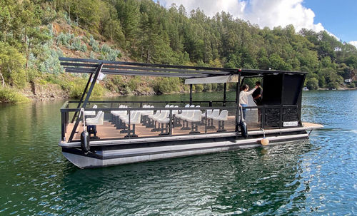 Trimaran pontoon boat - M1000 - MOGGARO ALUMINIUM YACHTS - outboard ...