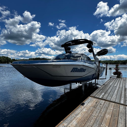 Boat lift - Golden Boat Lifts & Marine Systems - dock-mounted ...