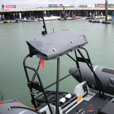 Inflatable boat self-righting system - Wing & Henshaw inflatable Solutions