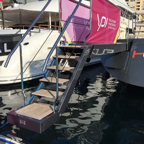 Yacht gangway - SEAWALK SWS4 - Hydromar Marine Equipment bv ...