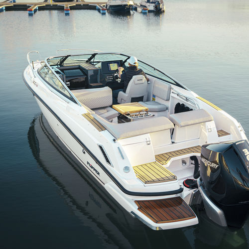 Outboard cabin cruiser - 800 DC - Flipper - open / dual-console / 8 ...