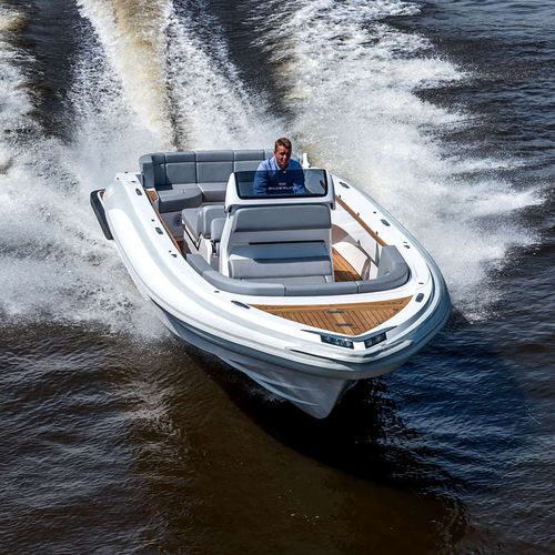 Inboard inflatable boat - 8.9 M - Yachtwerft Meyer - RIB / center ...