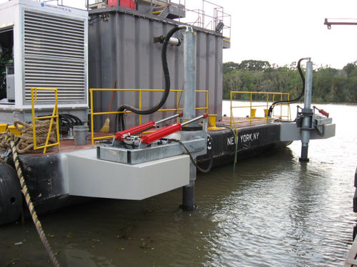 Barge propulsion system - Outboard - Hydraulic Marine Systems, Inc ...