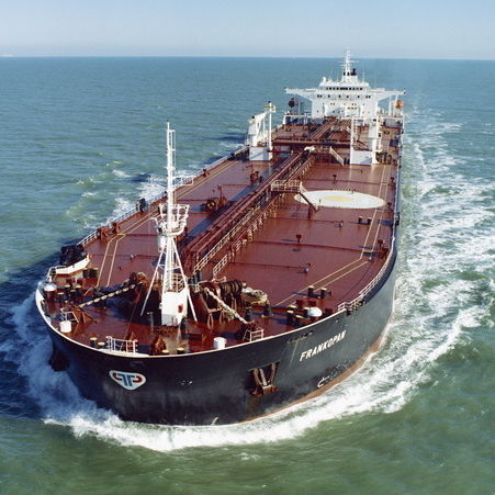 Oil tanker cargo ship - Brodosplit Shipyard - Ro-Ro / Panamax / Aframax