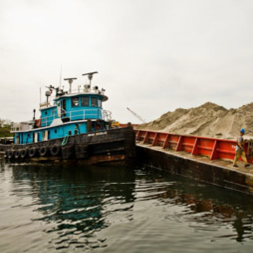 Tugboat professional boat - Brian Nicholas - Donjon Marine - inboard