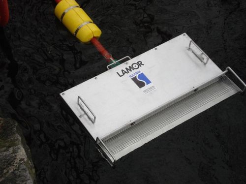 Weir oil skimmer - SLURP - LAMOR