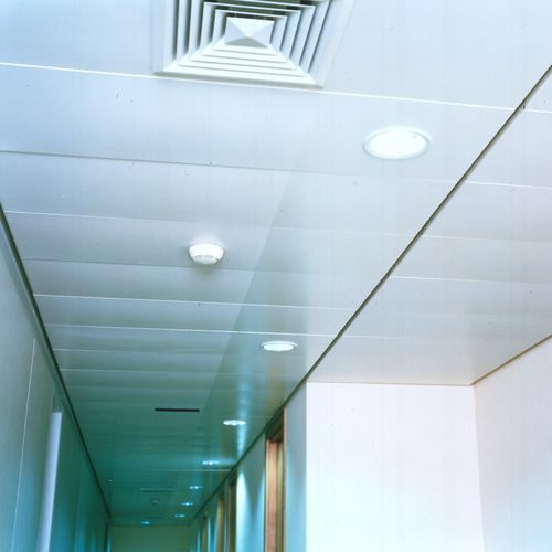 Ship ceiling sandwich panel - DAMPA 600 HOOK-ON - DAMPA ApS - for ...