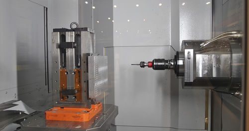 CNC machining center - Heckert HEC 630 F - Starrag - 4-axis ...