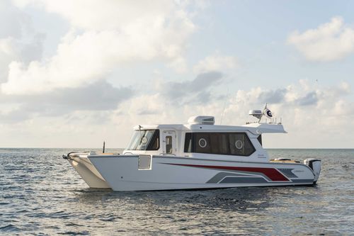 Catamaran express cruiser - SilverCat 34LUX - SMART OWN - outboard ...