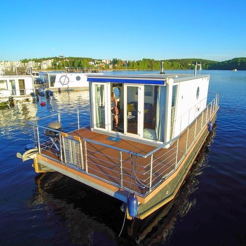 Aqua Casa Houseboat