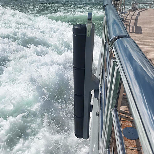 Yacht fender - X-Quip - for boat / tender / cylindrical