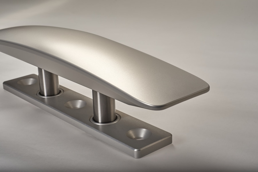 ALUMINUM AND TITANIUM POP-UP CLEAT MADE BY I-CARBON - Via S. Leo, 3 ...