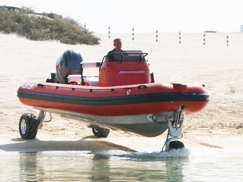 A Fire Department in Shanghai Receives ASIS 7.1M Amphibious Craft ...