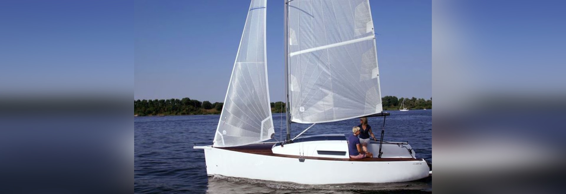 NEW: day-sailer sailboat by SailArt - SailArt