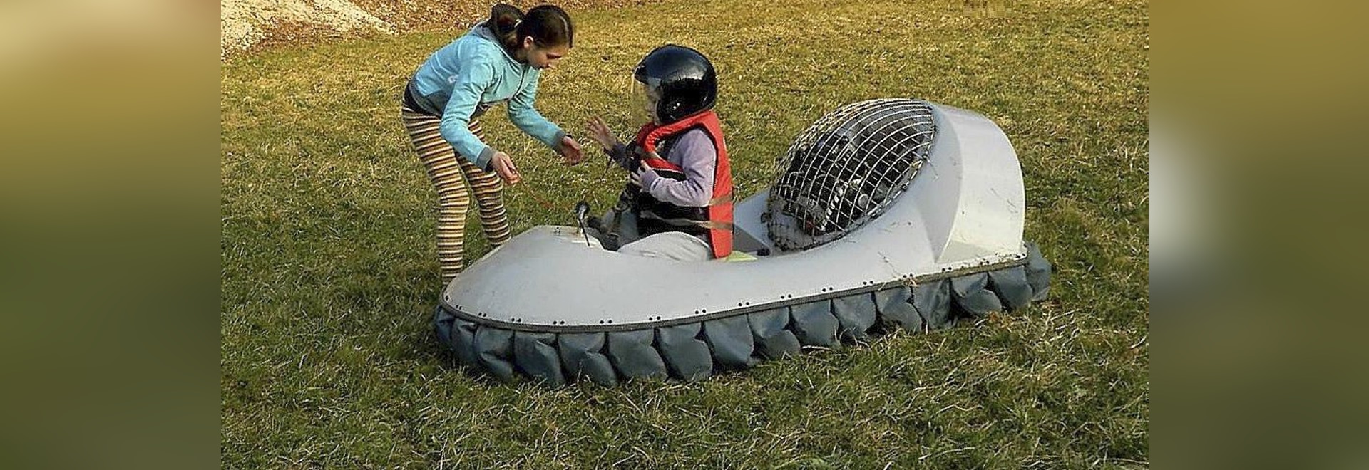 New Hovercraft for kids - 1360 Vrhnika, Slovenia - MAD Hovercraft