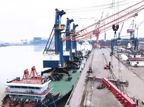 3 Units GENMA Mobile Harbor Cranes on The Way to India - Paradip Port ...