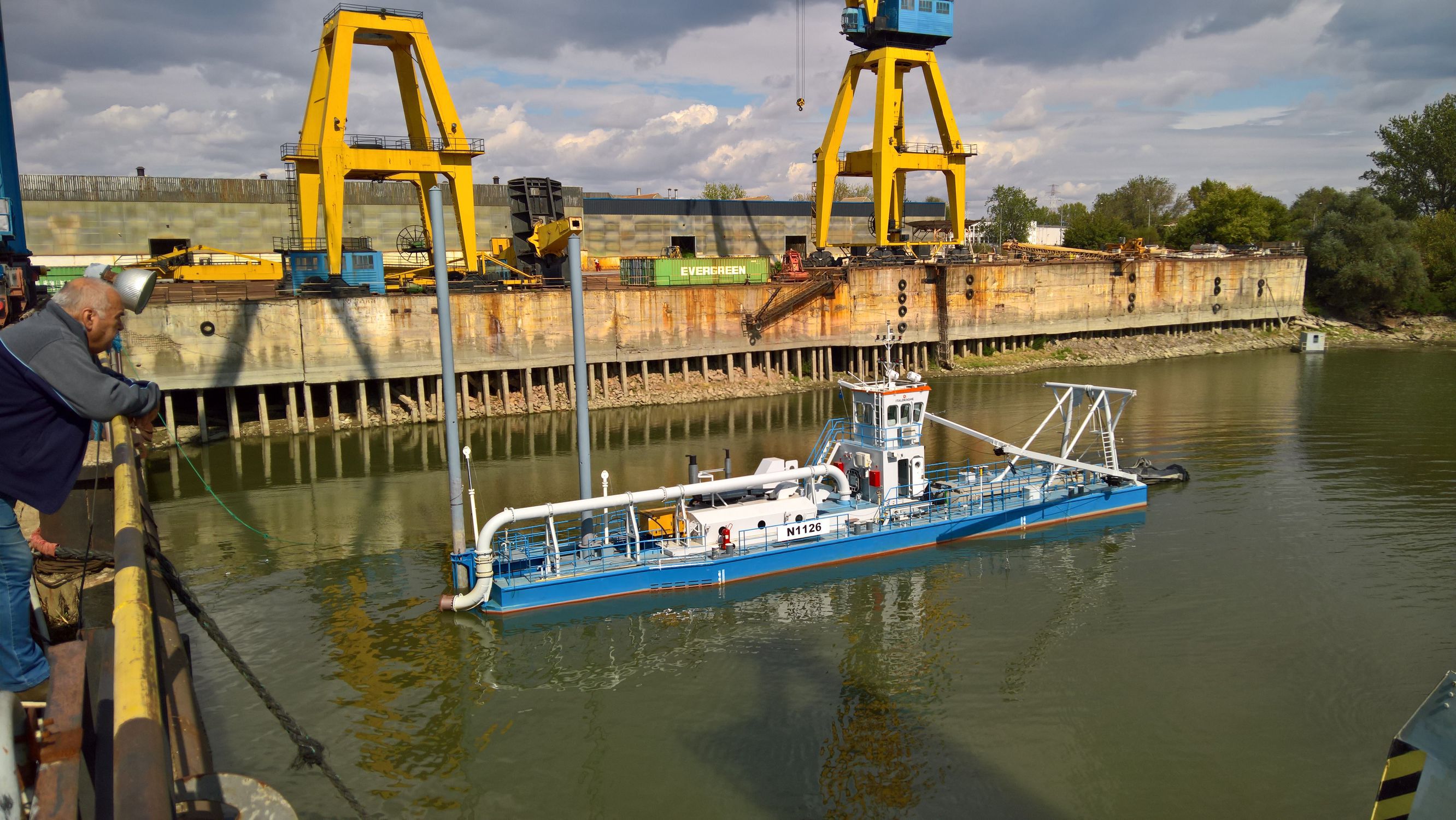 Navio draga de sucção com desagregador - SGT 450 - Italdraghe - catamarã