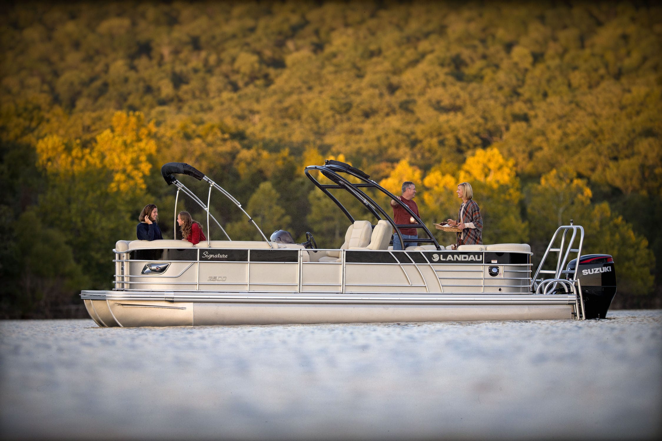 Pontoon boat com motor de popa - Signature 2500 Cruise - Landau Boats ...