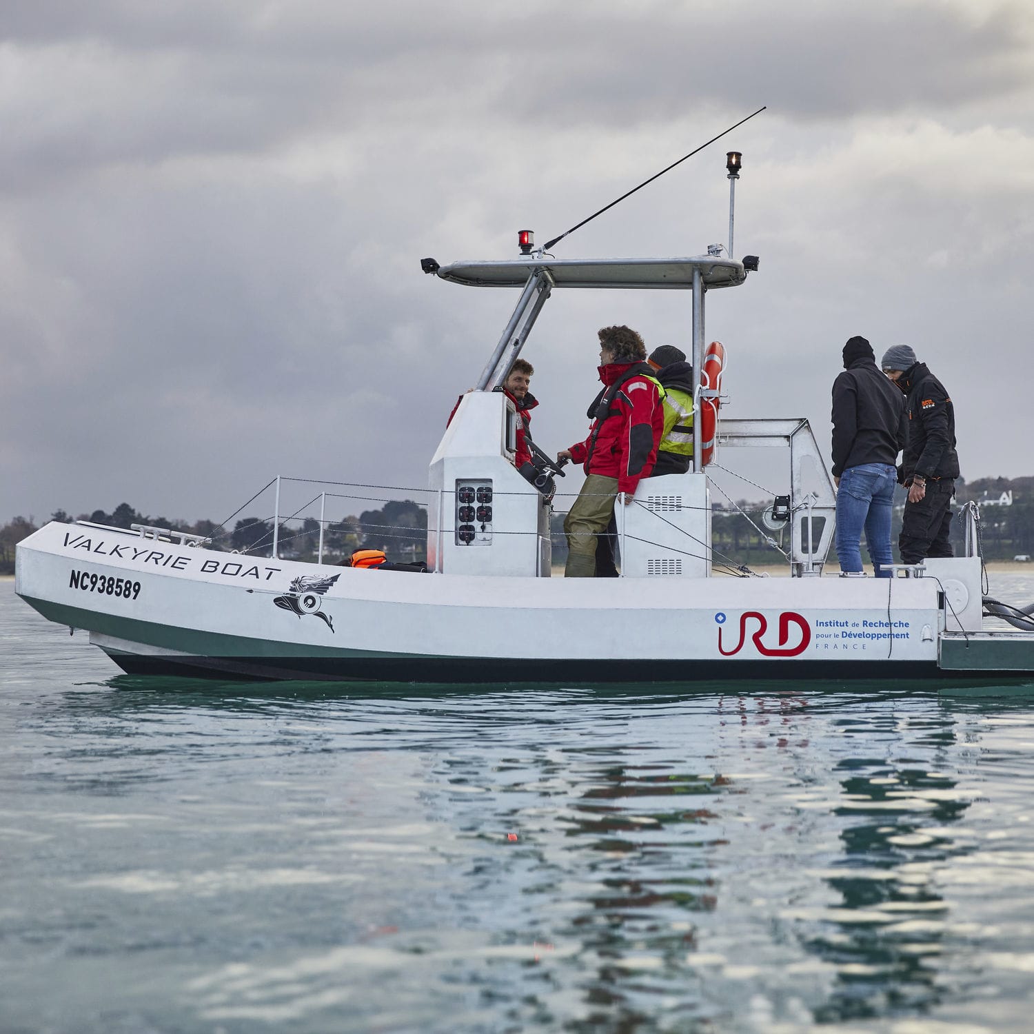 Barco profissional barco-patrulha - VALKYRIE 1000 - BORD A BORD - barco de trabalho / barco de ...