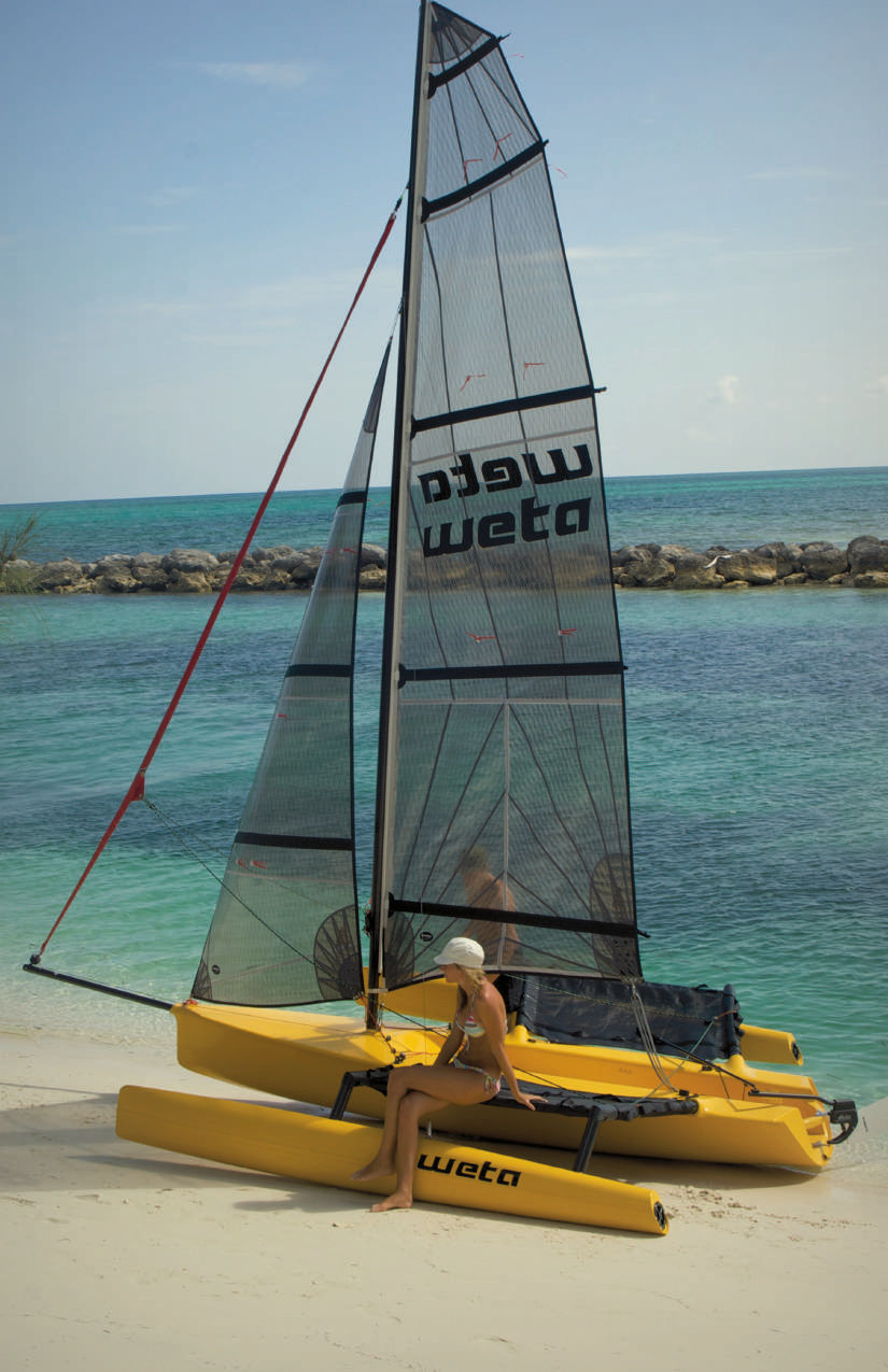 Trimarã esportivo - Weta Marine