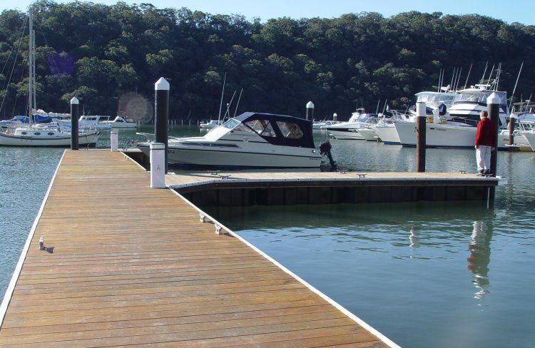 Finger - COMMERCIAL - Marina Dock Systems