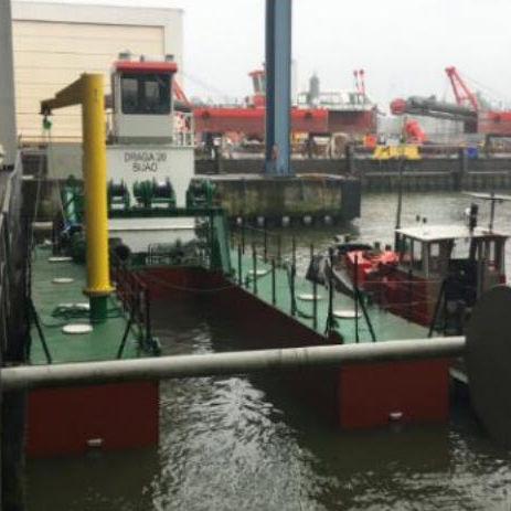 Navio draga de sucção com desagregador - TBD - Royal IHC