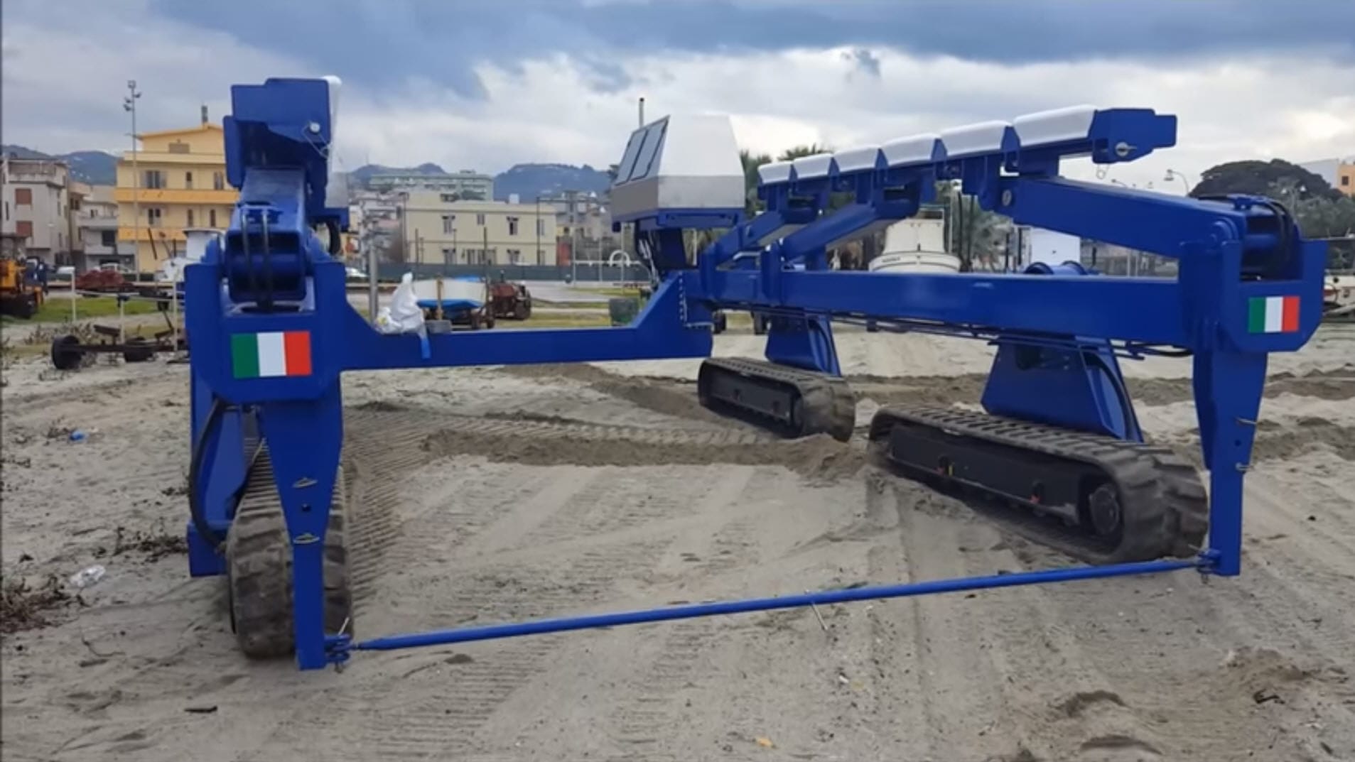 Carreta de movimentação - BL10-MC TRACKED CROC LIFT - BOAT LIFT - para ...